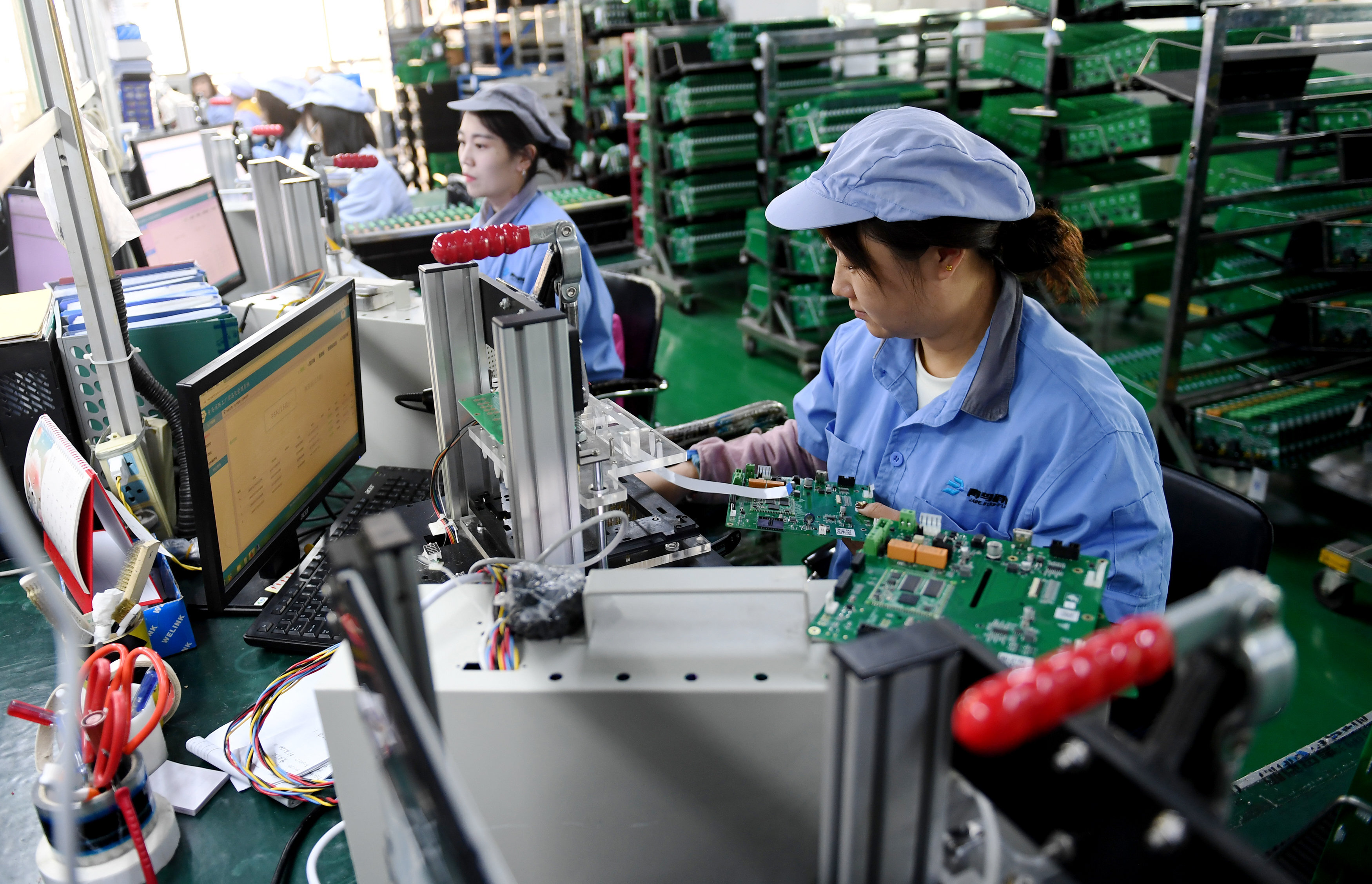 Industrial system of testing equipment + Little Giants in niche markets ...