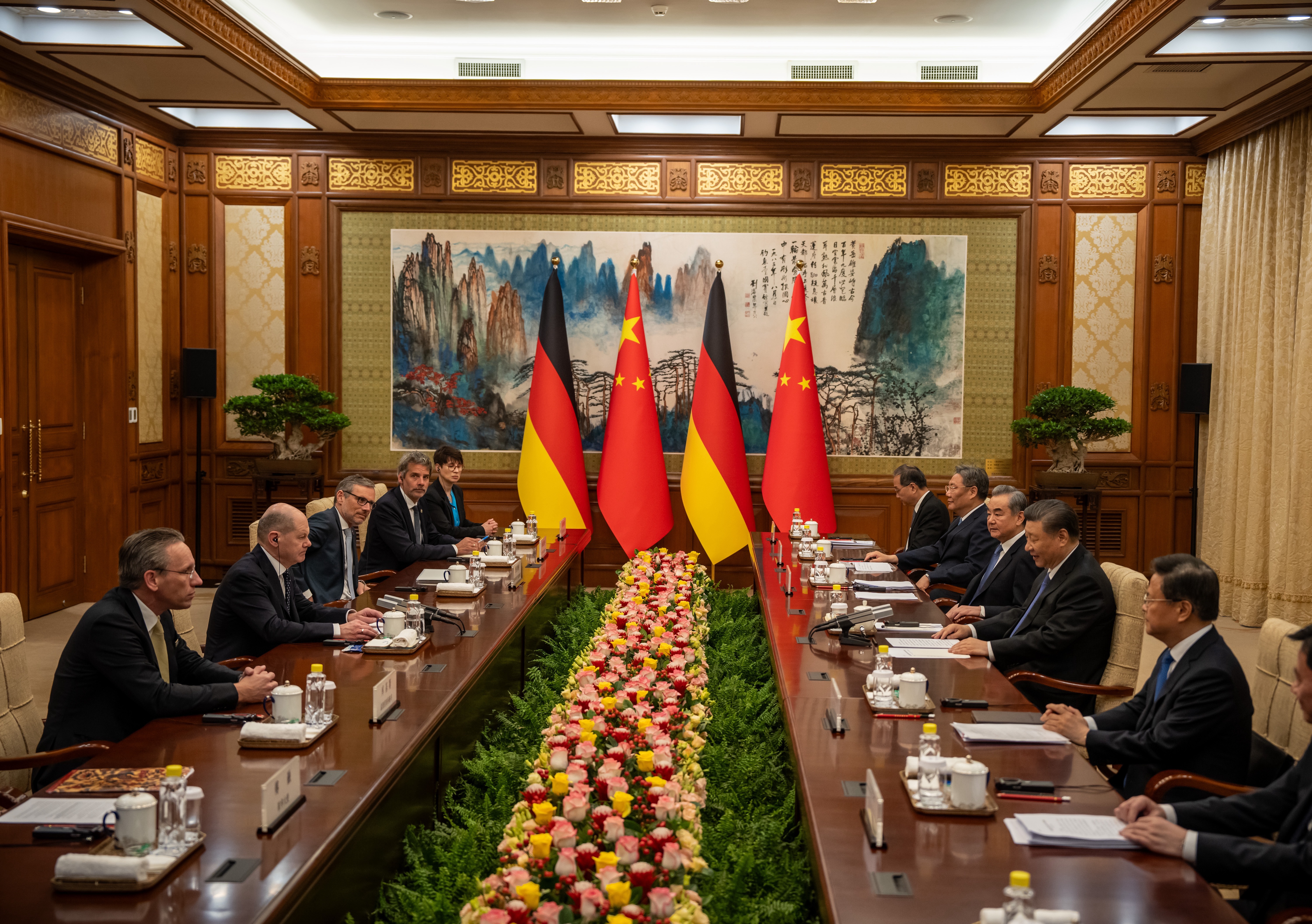 German Chancellor Scholz's visit to China + China-Iran + Overcapacities ...