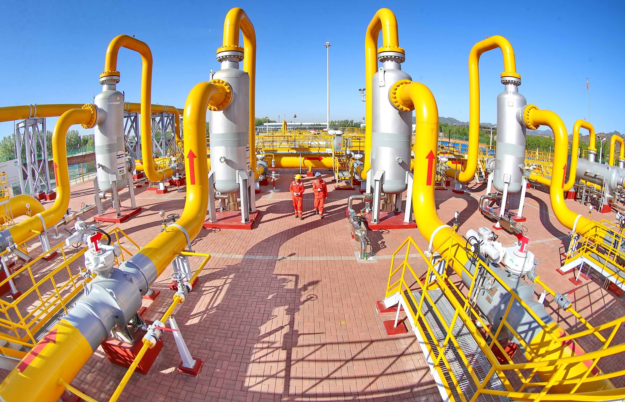 Closing ranks: Russia-China energy cooperation amid escalating ...